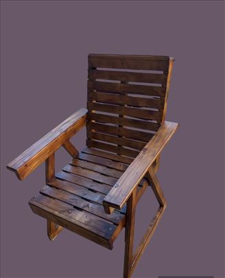 Drvena baštenska stolica