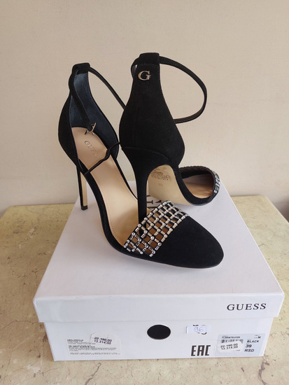 Guess nove sandale