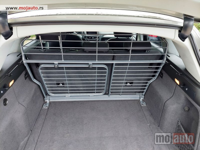 Audi Q5 pregrada putničkog od prtljažnog dela