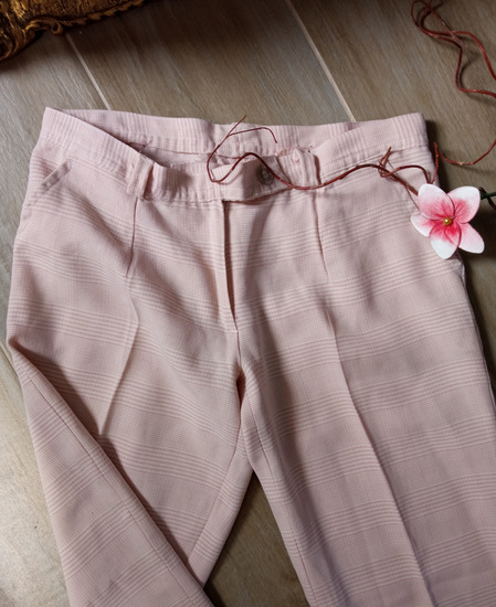 Poslovne pantalone