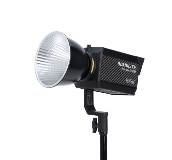 Led light head
NanLite Forza 150B
bi-color