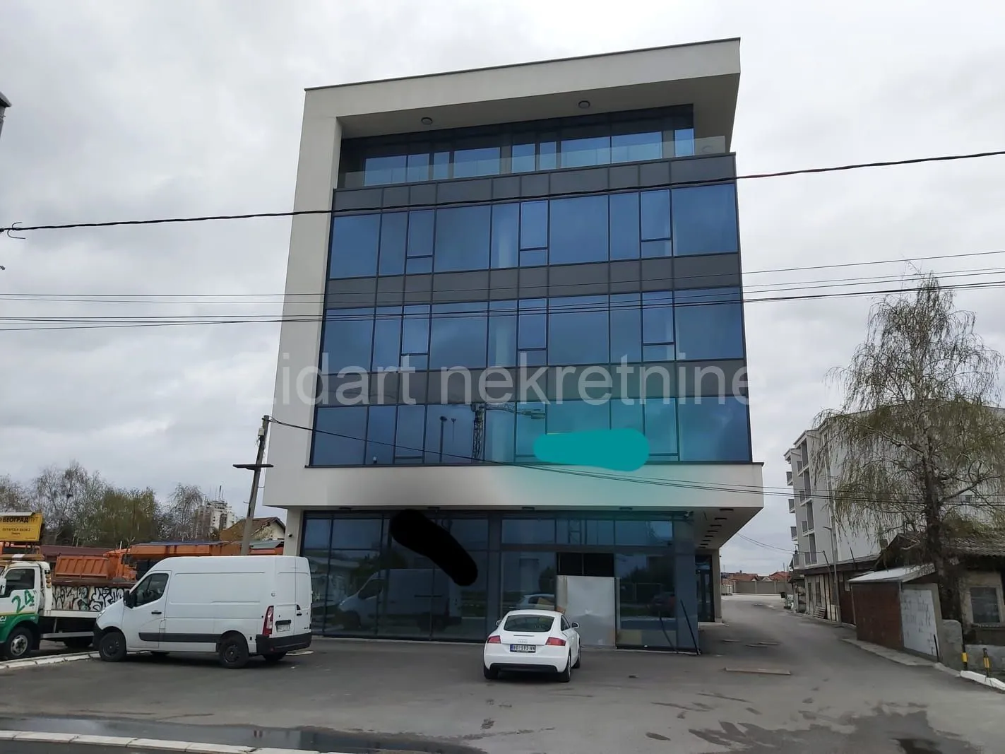Izdavanje, poslovni prostor, 1520m2, Zemun Gornji Grad, Zemun, Beograd