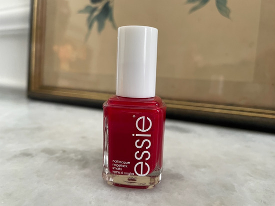 ESSIE lak Forever Jummy