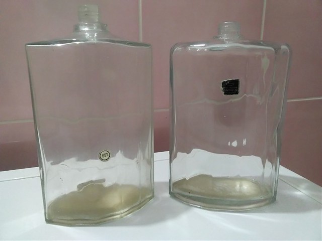 Flaše od kolonjske vode
