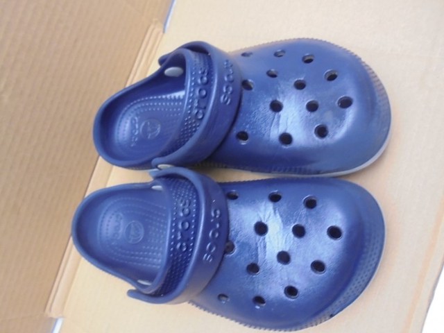 CROCS Klompice Sandalice M4W6-br 36/37-