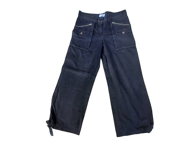 pantalone crne pamučne  ,,LOOK` broj 34