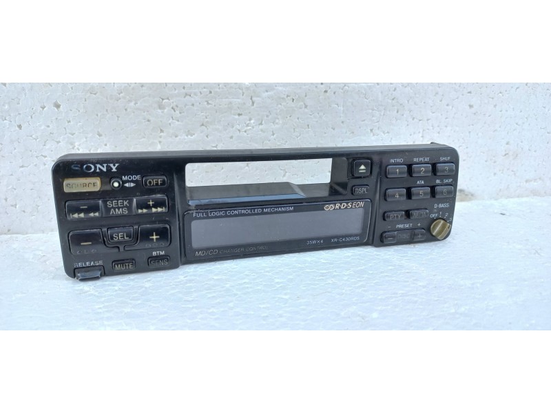 LIMITIRAN CENA: Autoradio Sony XR-C430RDS prednji panel