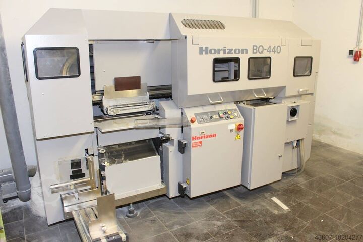 4-Clamp Perfect Binder
Horizon BQ 440