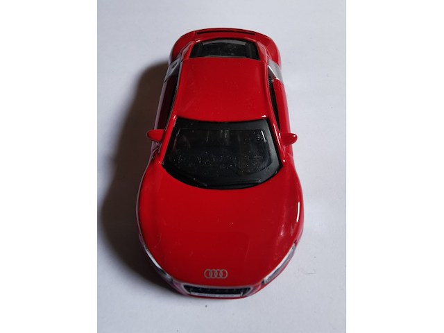 Automobil - Audi R8