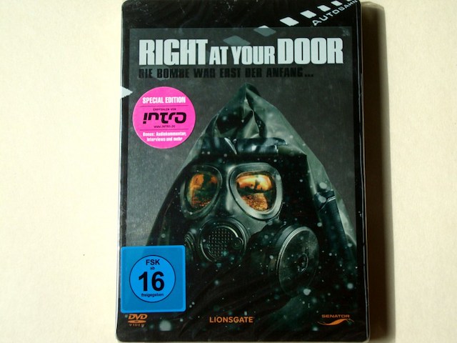 Right at Your Door (DVD, Special Edition, SteelBook)