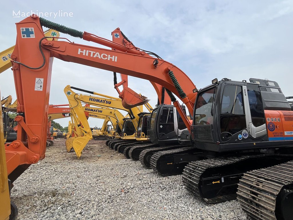 Hitachi ZX200 bager guseničar