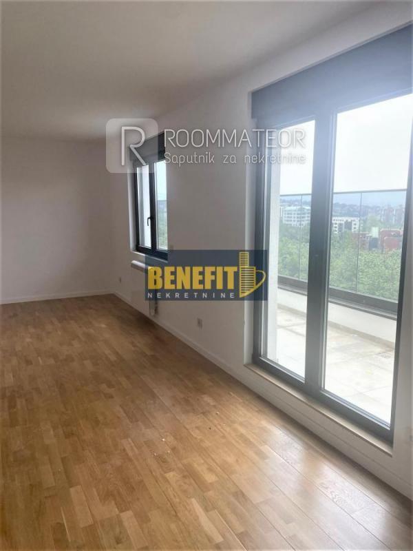 Četvorosoban stan na prodaju, 117m2, 312.500€