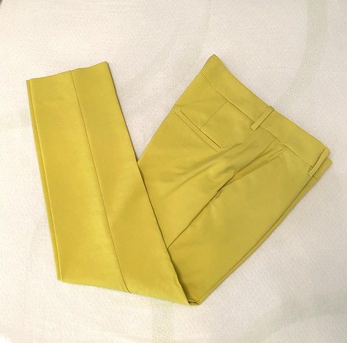 ZARA NOVE PANTALONE