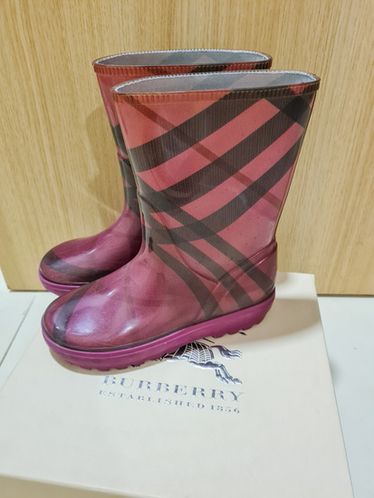 Burberry gumene cizme