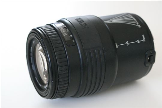 SIGMA UC ZOOM AF 70-210mm 1:4-5.6 Canon EF
