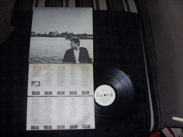 Bryan Adams – Into The Fire LP RTB 1987.