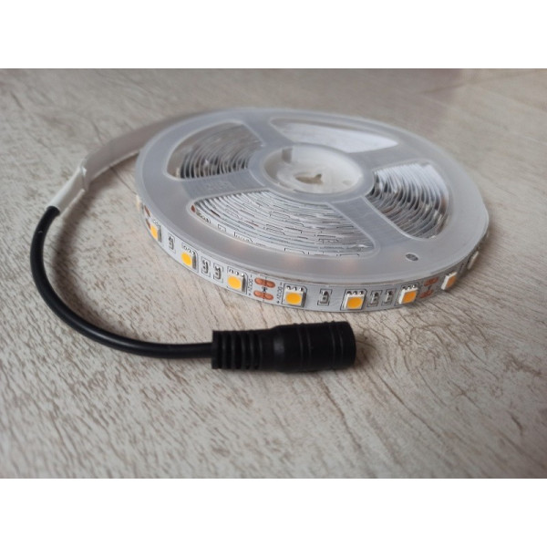 LED traka 5050 60d IP20 4000K V-TAC pakovanje 5m