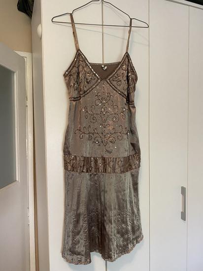 Vintage satenska haljina sa perlicama