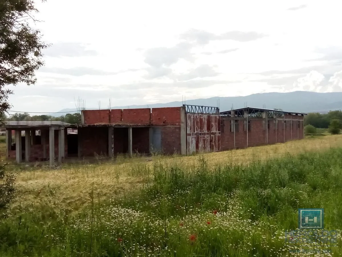 Izdavanje, poslovni prostor, 300m2, Zlatokop, Vranje