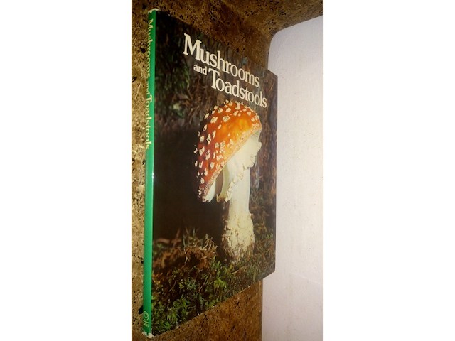 Enciklopedija Pečurke/ Mushrooms and Toadstools