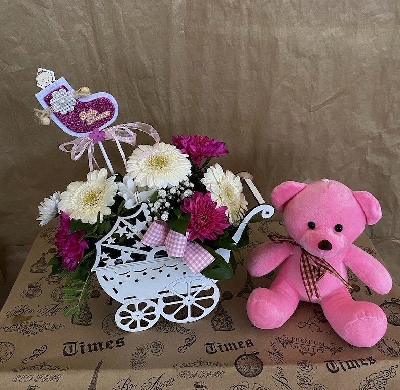 Cveće u kutiji sa plišanom igračkom 604