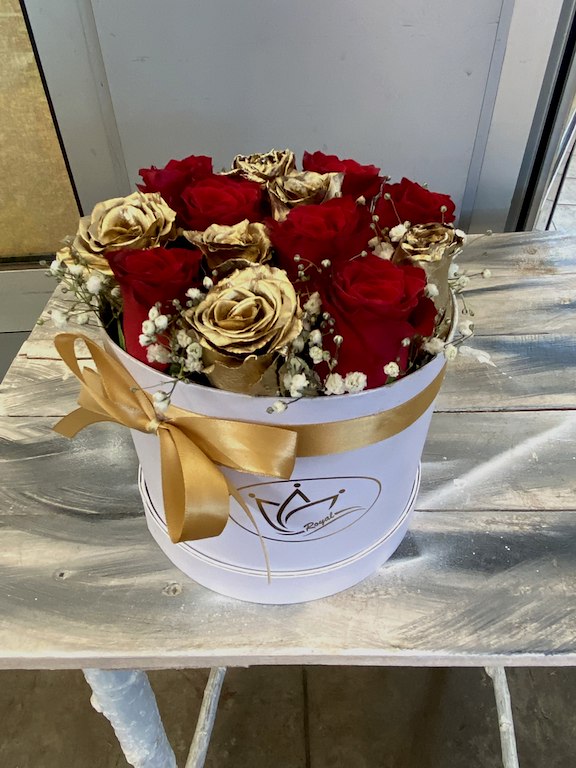Box of flowers 569