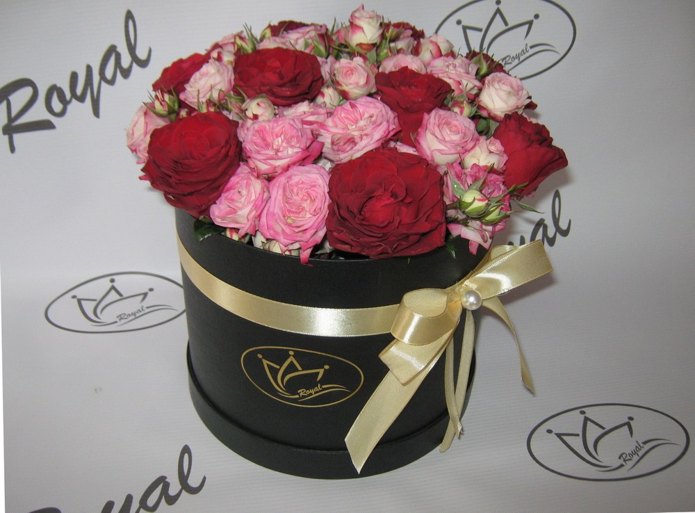 Box of flowers sa mini ružom 310