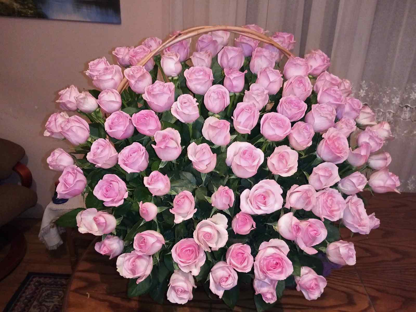 Korpa sa 101 roze ružom 190
