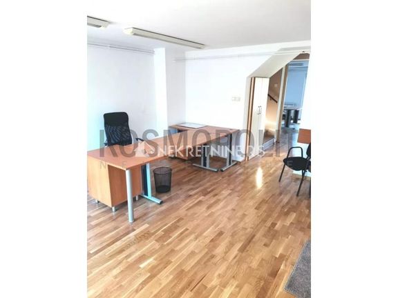 Zemun, Centar, Svetozara Miletića, 4.0, 140m2, 395000 EUR