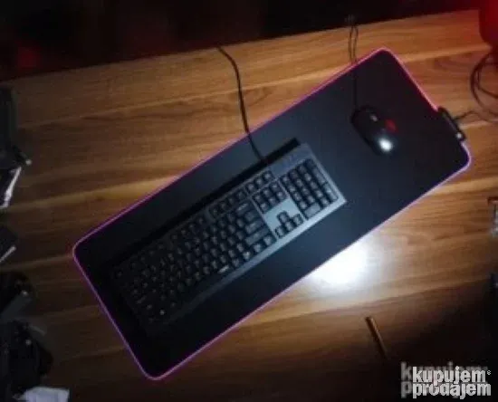 RGB PODLOGA ZA TASTATURU I MIS-podloga za miš i tastaturu – RGB PODLOGA ZA TASTATURU I MIS-podloga za miš i tastaturu