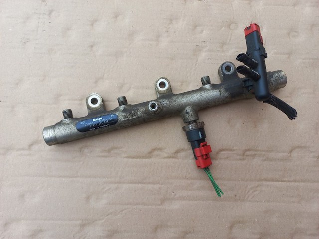 Peugeot 307 2.0 HDi regulator pritiska