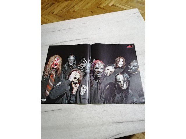 Poster(dvostrani) Slipknot/Justin Bieber