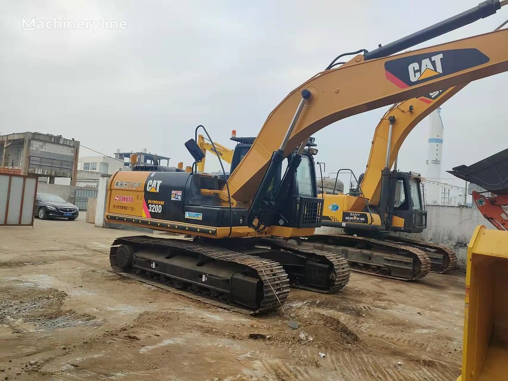 Caterpillar 320D bager guseničar