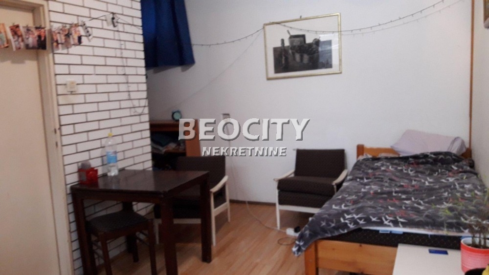 Jednosoban stan, 29 m2, Novi Sad, Vuka Karadžića ID: 94344