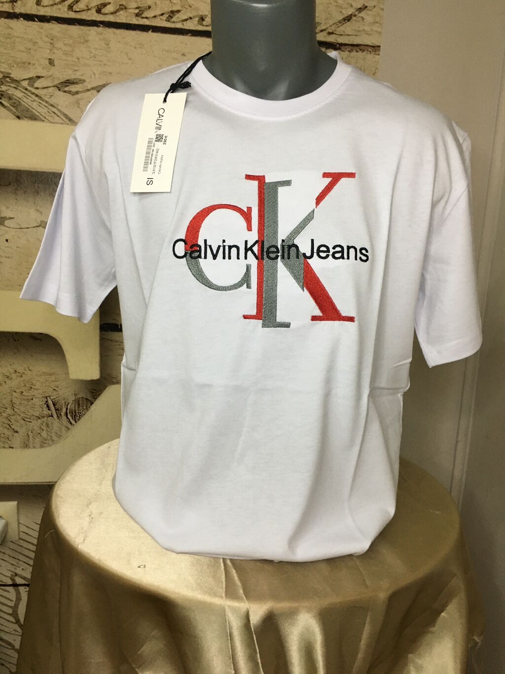 Men's T-shirt Calvin Klein, bоја - Bela