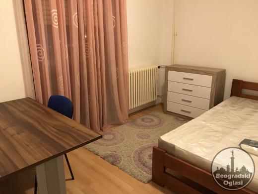 Vlasnik iznajmljuje na duže 2.5 stan na Labudovom brdu/Owner is renting 2.5 apartment on long term in Belgrade-Labudovo brdo