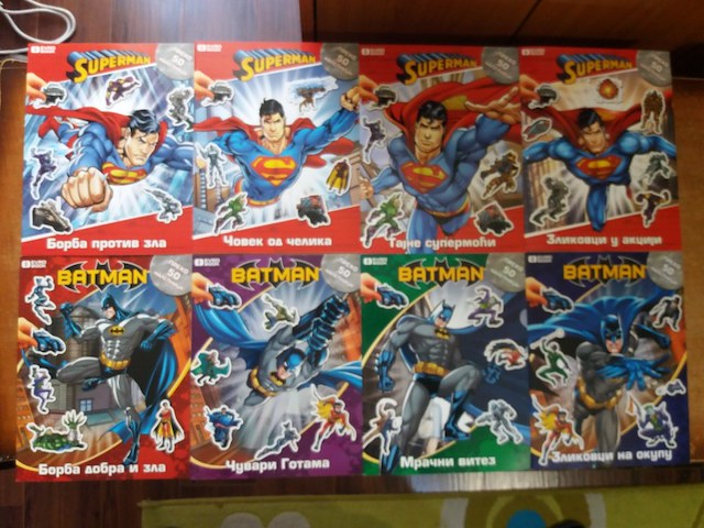 Supermen i Betmen - 8 knjiga sa po 50 nalepnica