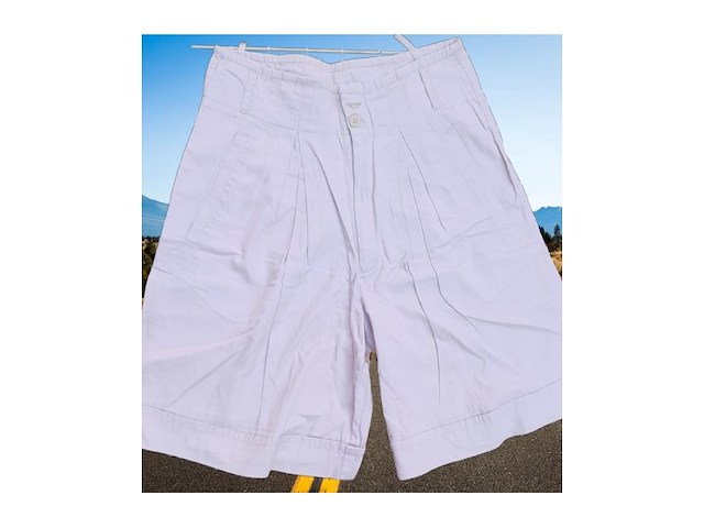 kratke pantalone ,,Taifun collection` broj 38