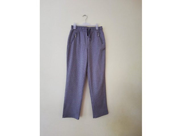 Pantalone lc waikiki vel. 36 kao nove