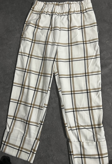 Zara pantalone