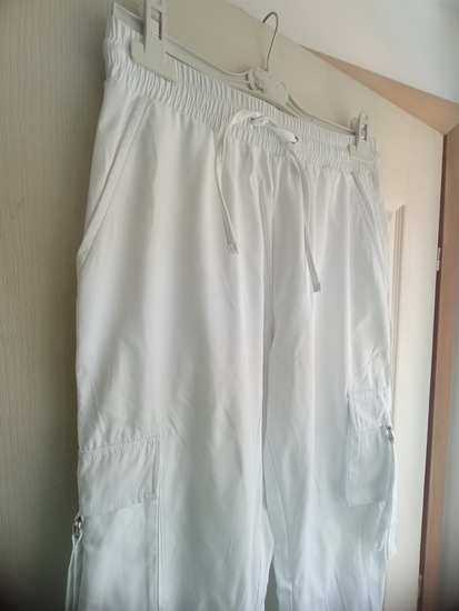 Pantalone novo