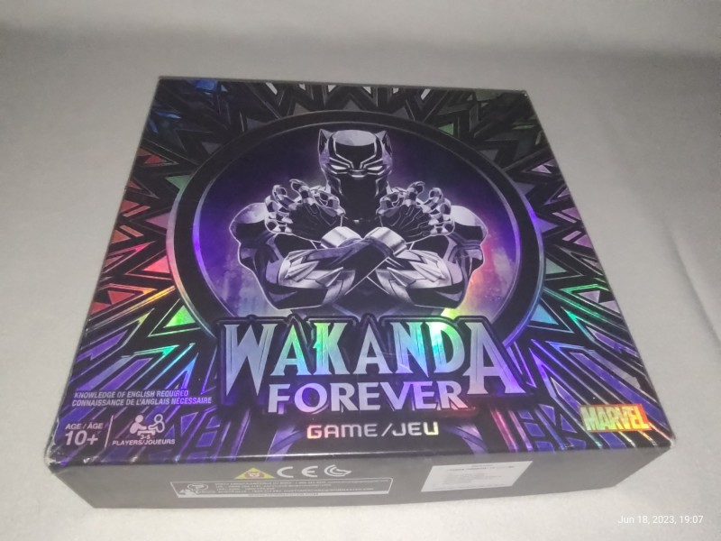 Wakanda Forever drustvena igra na Engleskom