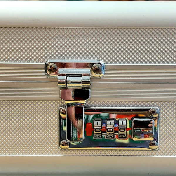 Aluminijumski kofer