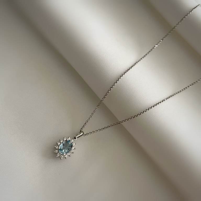 Elegantna ogrlica od belog zlata sa akvamarinom 0.63 ct i dijamantima 0.16 ct Vs-Gh