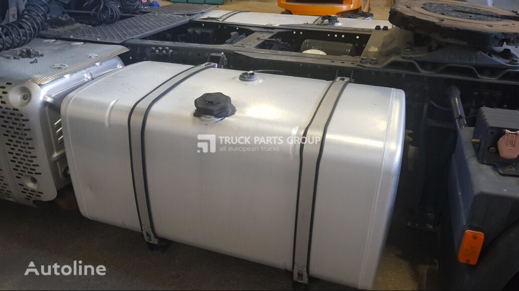 IVECO STRALIS EURO6 emission fuel tanks, reservoirs with mountings bra upravljačka jedinica za IVECO EURO6 tegljača