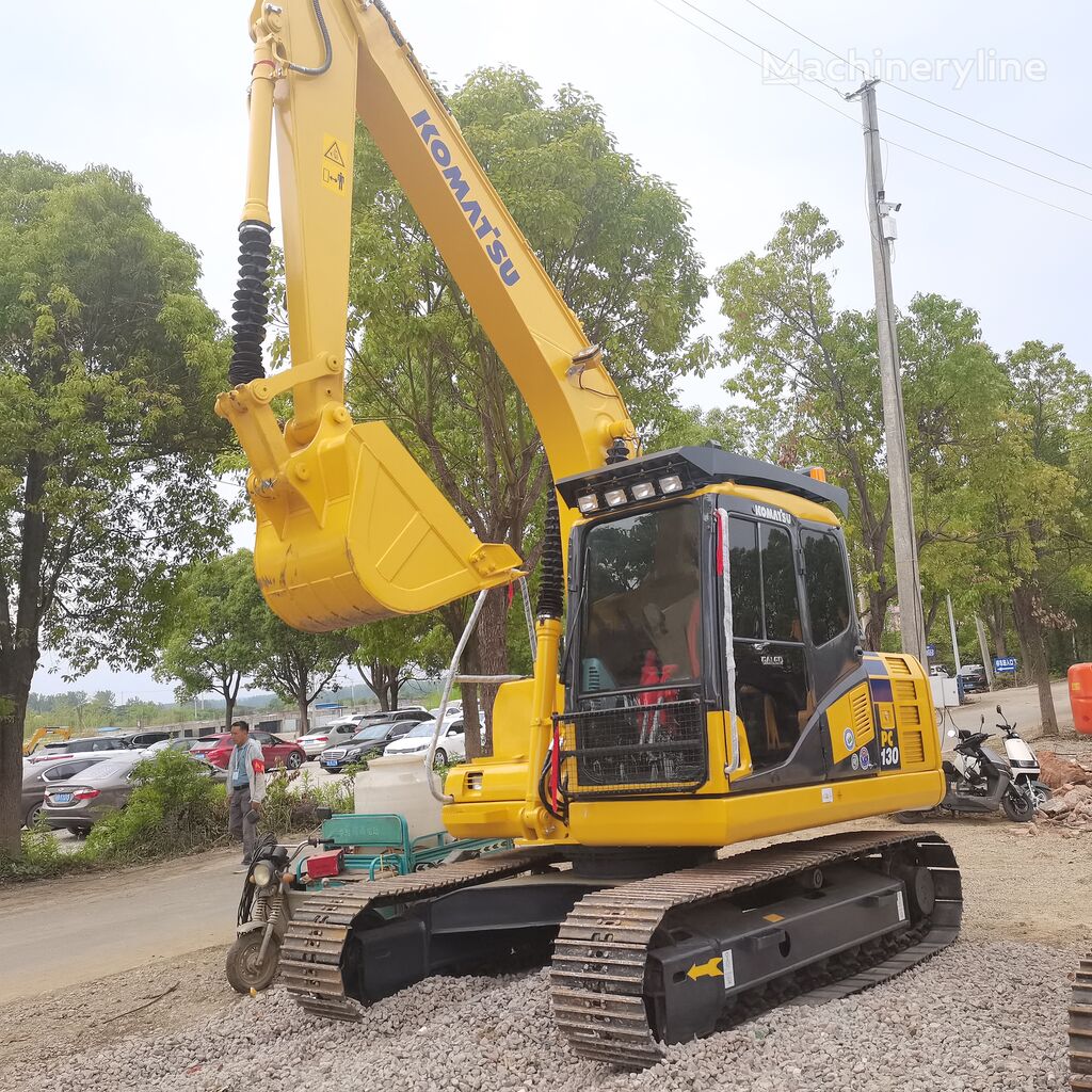 Komatsu PC130-7 bager guseničar