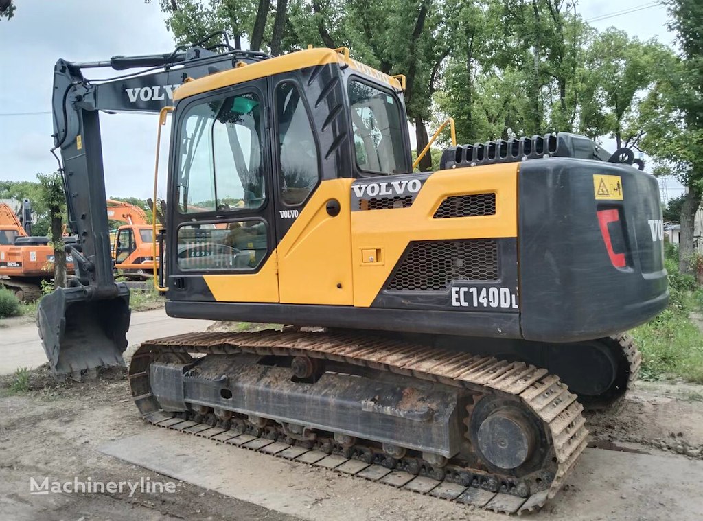 Volvo EC140DL 140D 140B bager guseničar