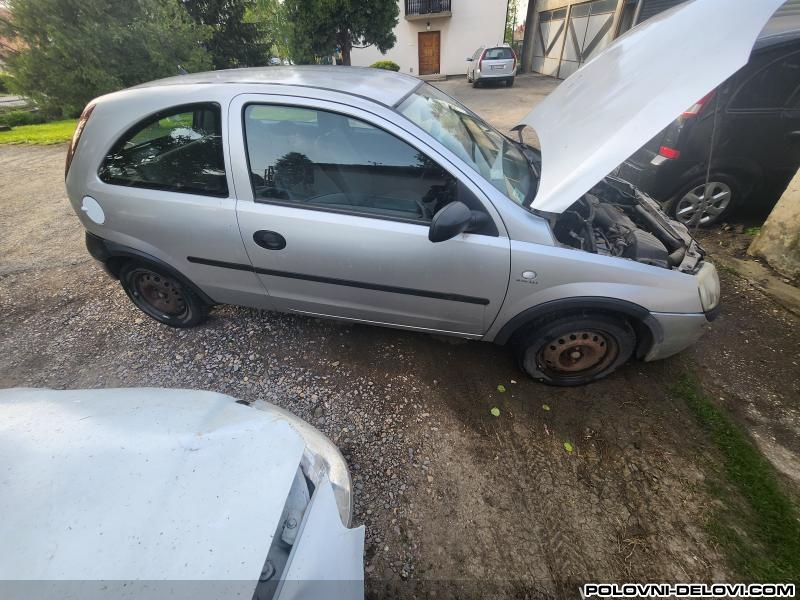 Opel Corsa Kompletan Auto U Delovima