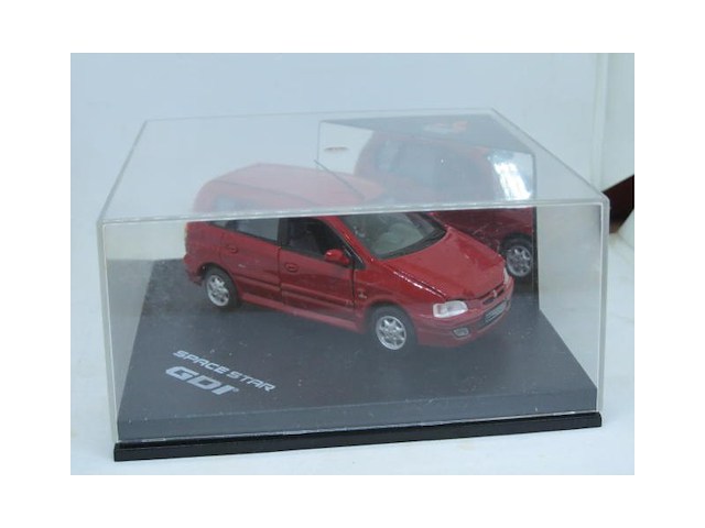 1:43 vitesse mitsubishi space star