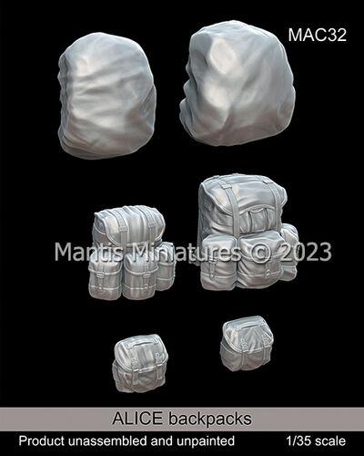 Mantis Miniatures MAC32 ALICE backpacks